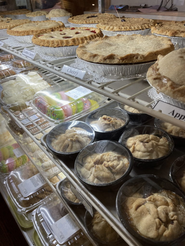 Bakery | Dutch Haus | Donuts Rolls Breads | Columbiana OH